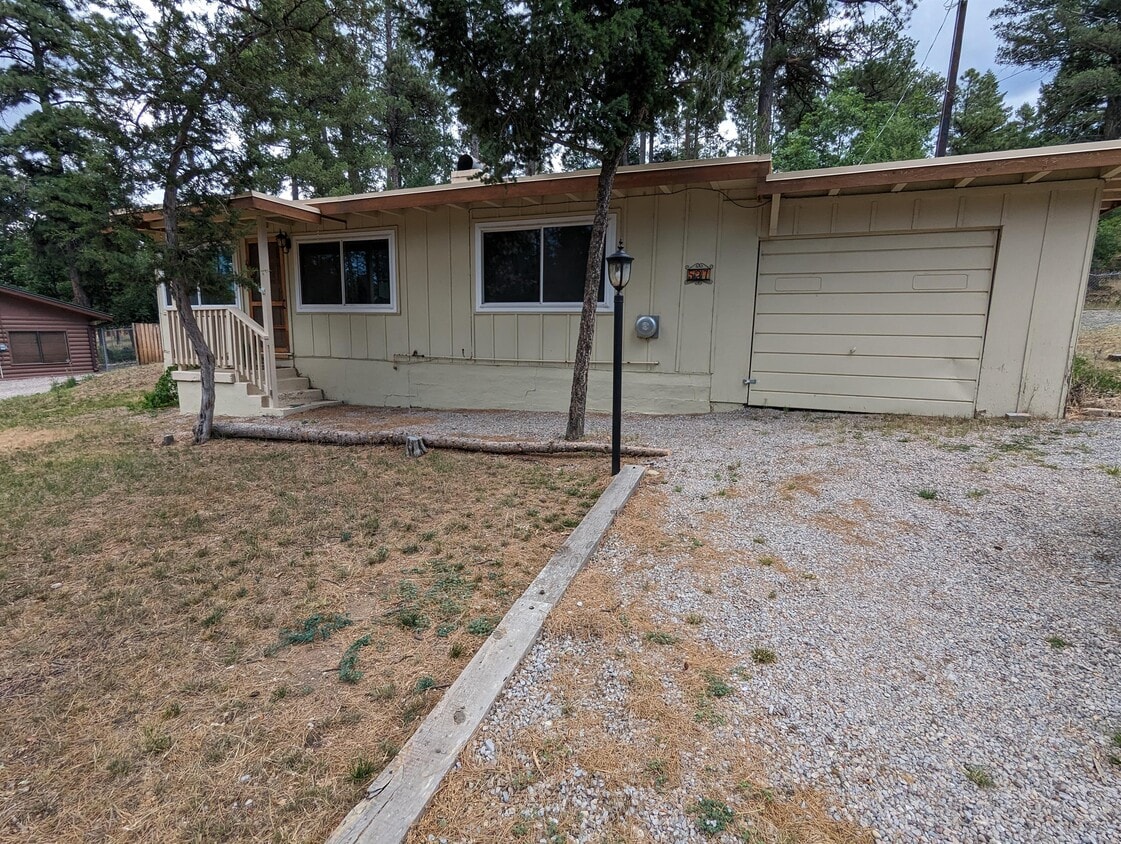 527 2nd St, Ruidoso, NM 88345 - House Rental in Ruidoso, NM ...