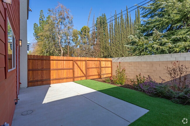 Bullard Apartments for Rent with a Yard - Fresno, CA - 50 Rentals ...