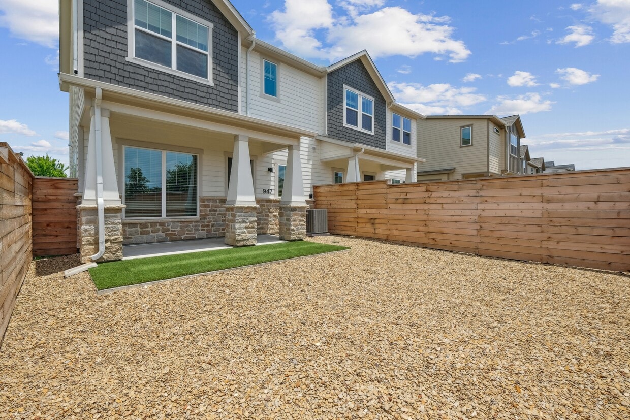 Avendale Painted Tree Townhomes for Rent - Mckinney, TX | Apartments.com