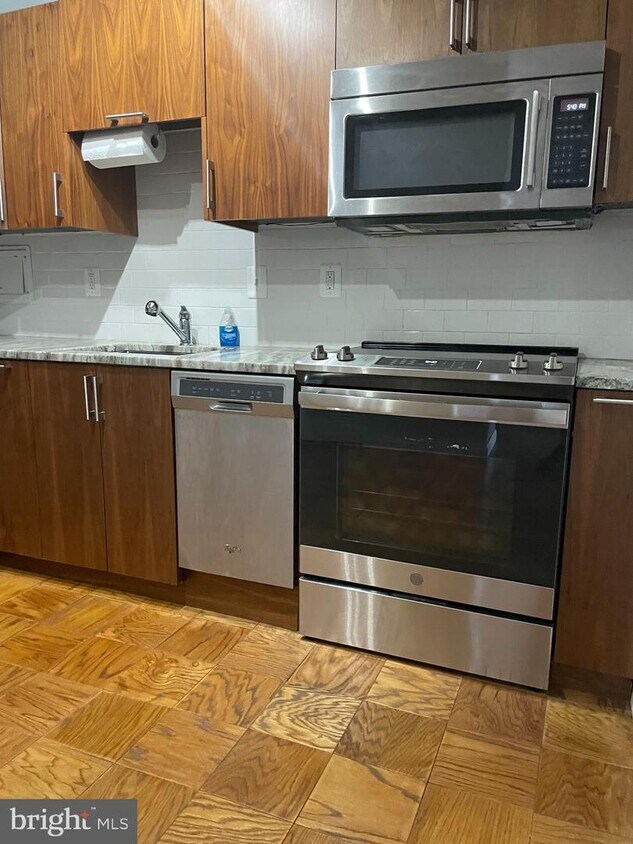 1301 Delaware Ave SW Unit N817, Washington, DC 20024 - Room for Rent in ...