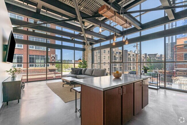 Prospect Park Apartments for Rent with High Ceilings - Minneapolis, MN ...