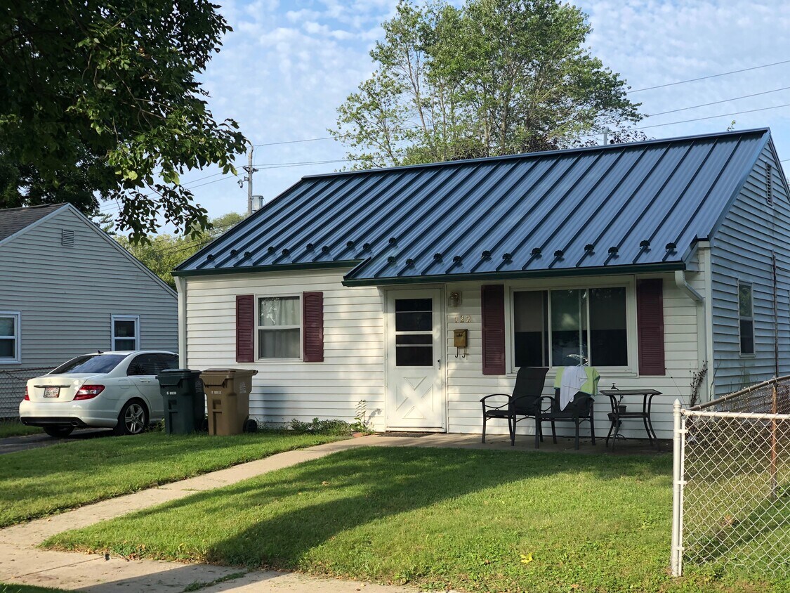 122 Harding St, Madison, WI 53714 - House Rental in Madison, WI ...