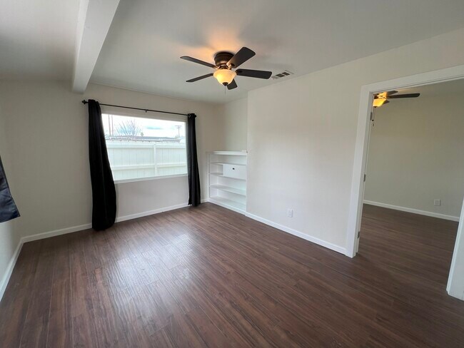 811 W 9th Ave, Escondido, CA 92025 - Townhome Rentals in Escondido CA ...