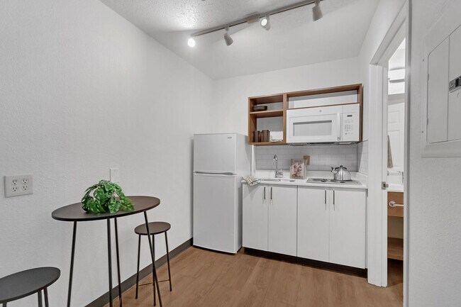 Cheap Eagle Lake Studio Apartments for Rent - Charlotte, NC - Updated ...