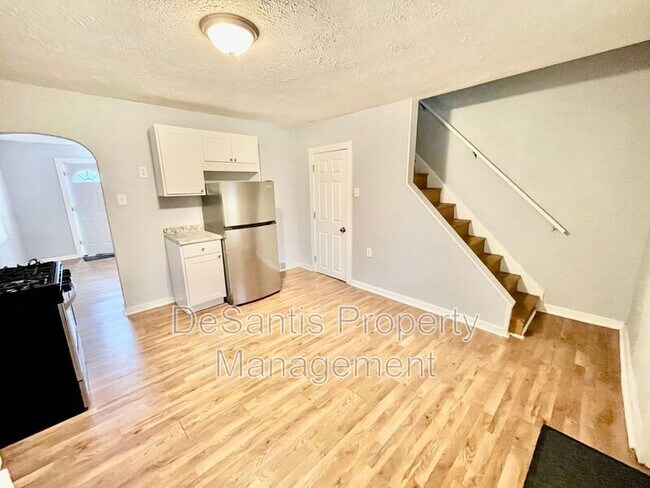 627 Vanadium Rd, Bridgeville, PA 15017 - House Rental in Bridgeville ...