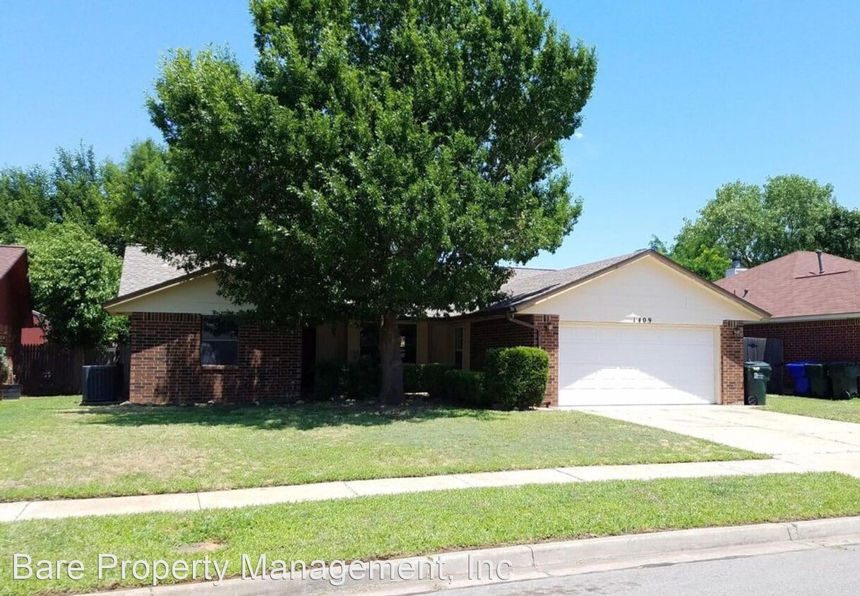 1409 Peach Tree Ln, Norman, OK 73071 - House Rental in Norman, OK | Apartments.com
