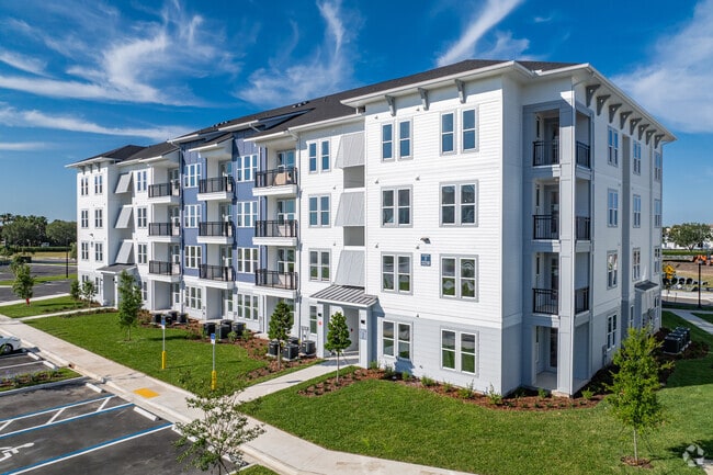 Madison Watergrass - Apartments in Wesley Chapel, FL | Apartments.com