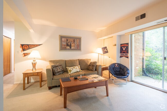 University Heights Apartments - Charlottesville, VA | Apartments.com