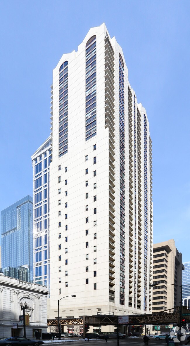 200 N. Dearborn St. Apartments - Chicago, IL | Apartments.com