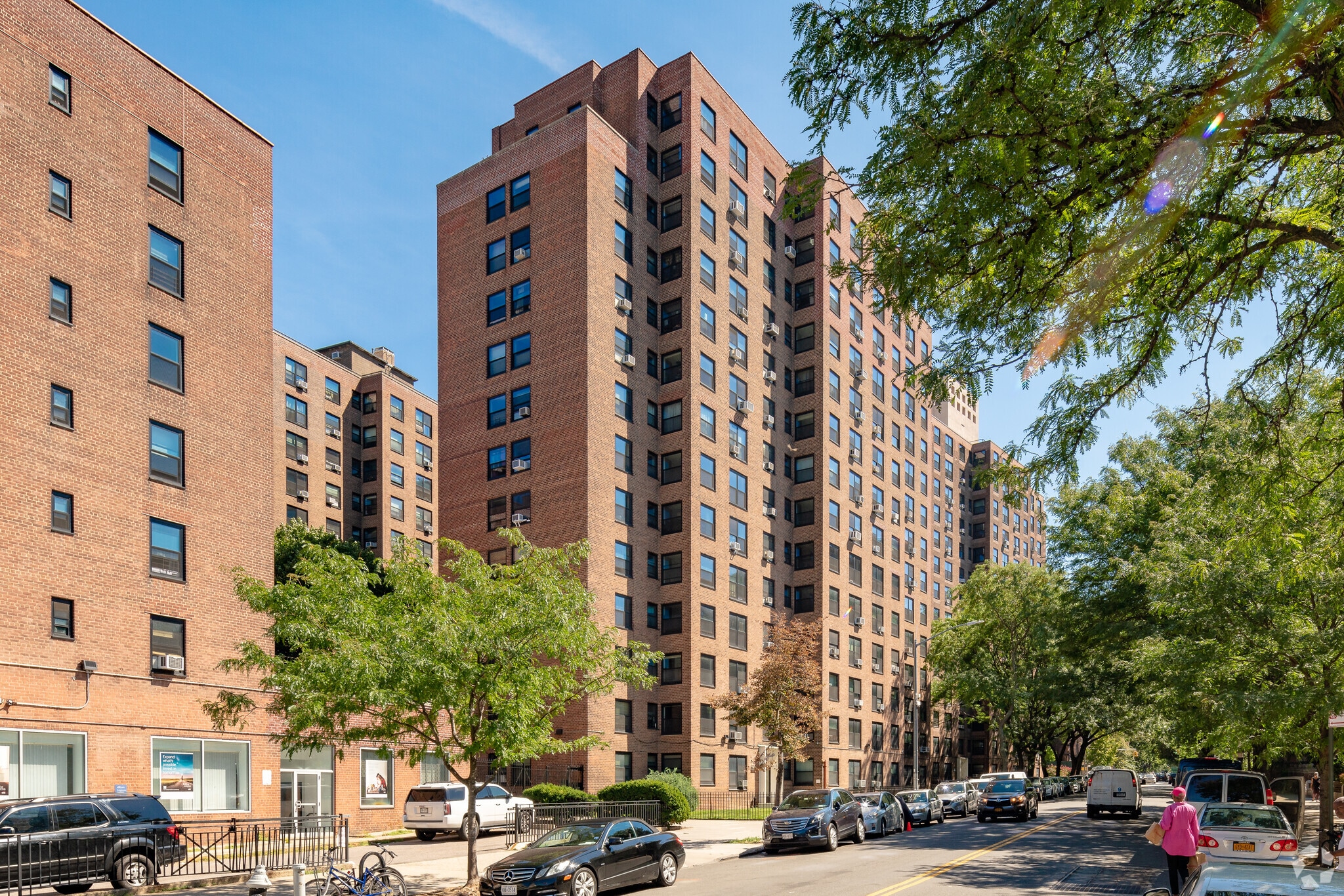 Clinton Hill Cooperative North Campus - 185-210 Clinton Ave Brooklyn ...