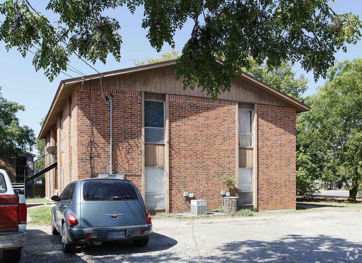 100 Uhland Rd, San Marcos, TX 78666 - 100 Uhland Rd San Marcos, TX ...