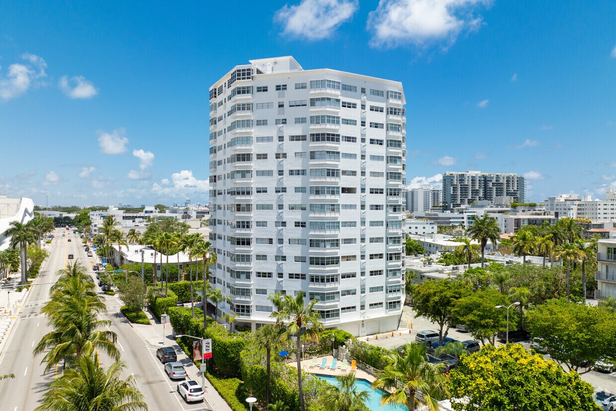 Octagon Towers - 1881 Washington Ave Miami Beach, FL 33139 | Apartments.com