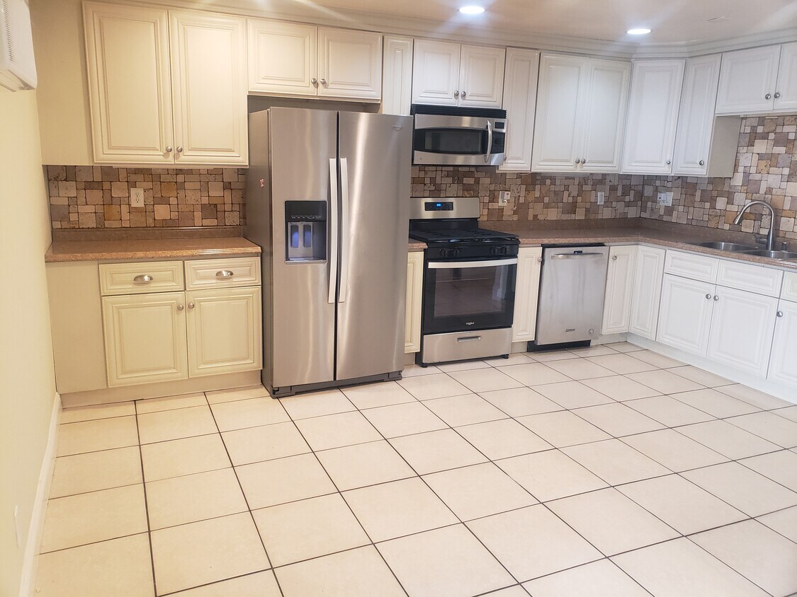 2890 Treat Blvd Unit #49, Concord, CA 94518 - Condo for Rent in Concord ...