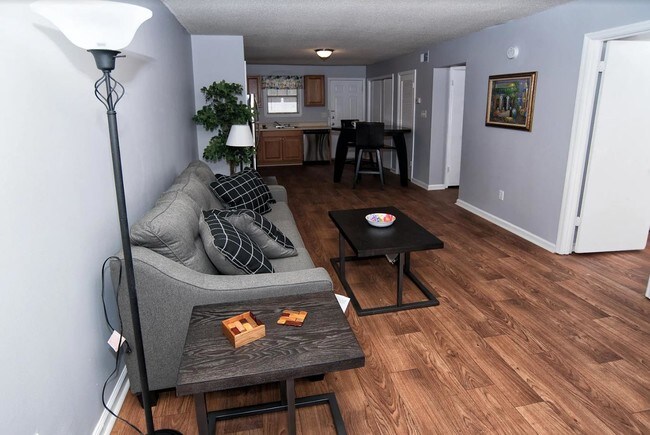 Greenbrier Apartments - Apartments in Decatur, AL | Apartments.com