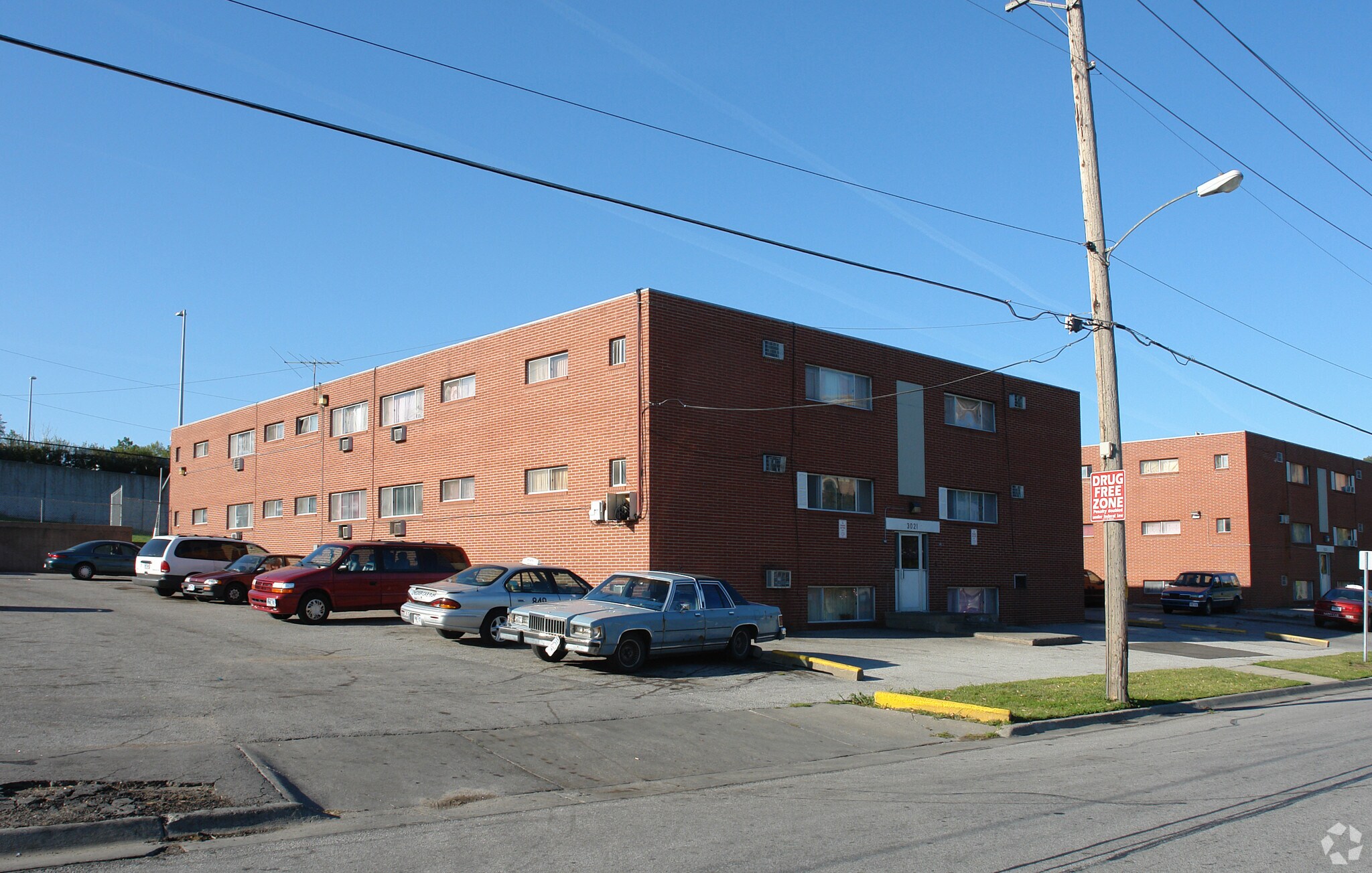 3021 Burt St, Omaha, NE 68131 - 3021 Burt St Omaha, NE 68131 ...