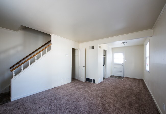 Lone Oak Villas - Apartments in Paducah, KY | Apartments.com