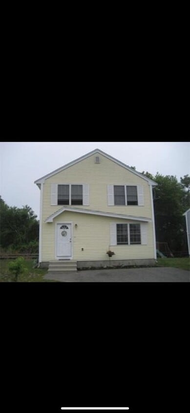 32 Nicholas Dr, Wareham, MA 02571 - House Rental in Wareham, MA ...