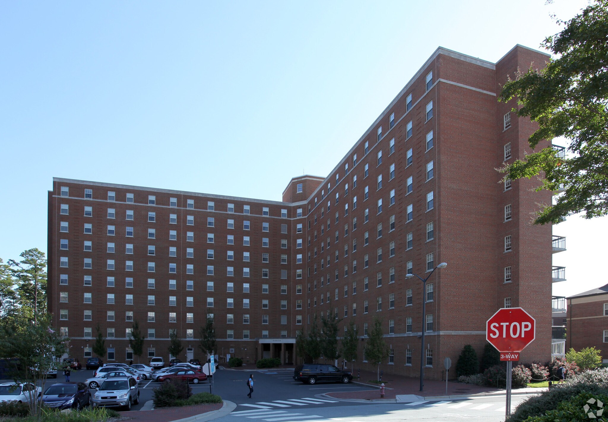 UNC-CH Morrison Residence Hall - 445 Paul Hardin Dr Chapel Hill, NC ...
