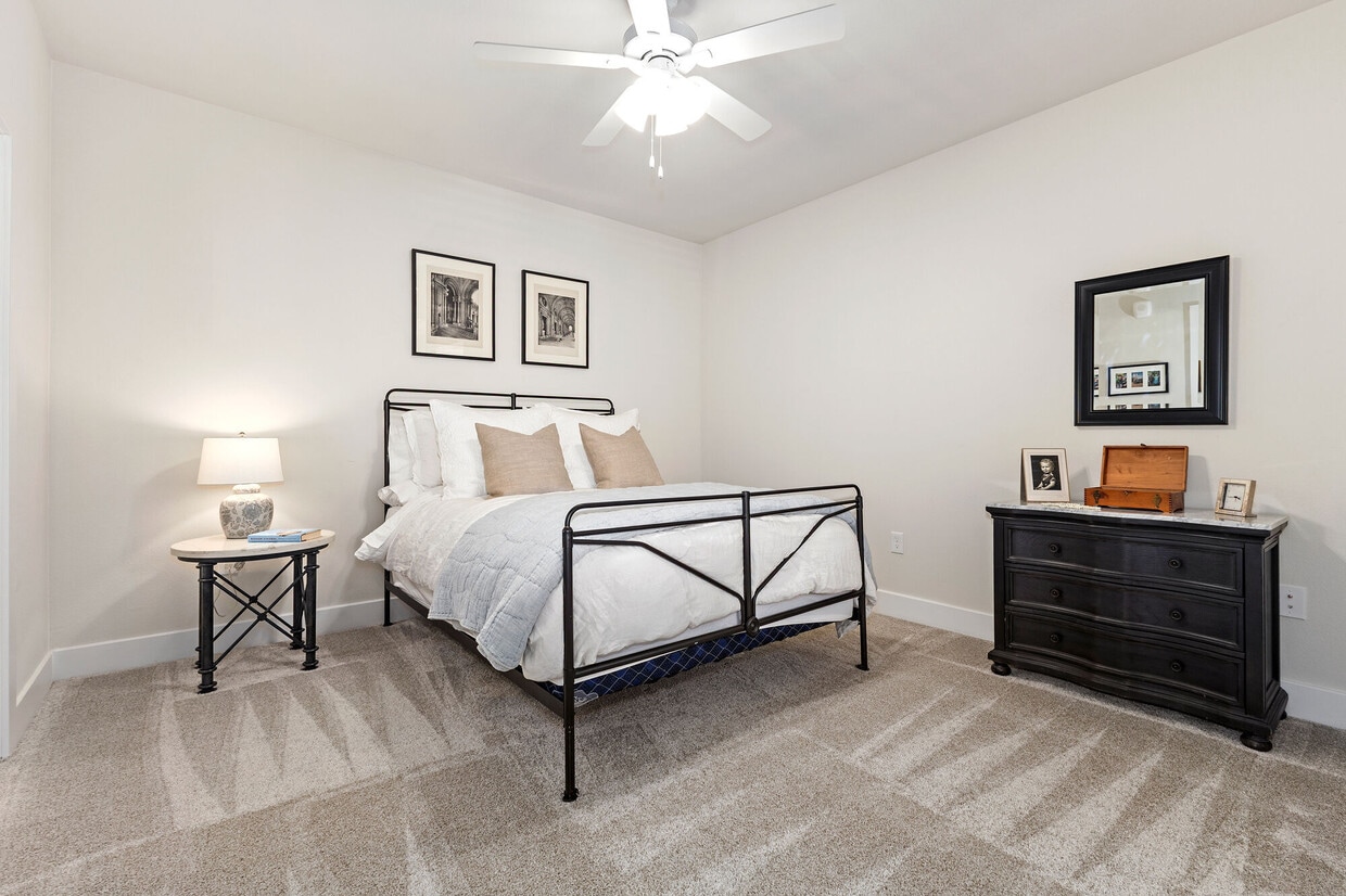 Mariposa Communications Parkway 55+ Apartment Homes - 6820 ...