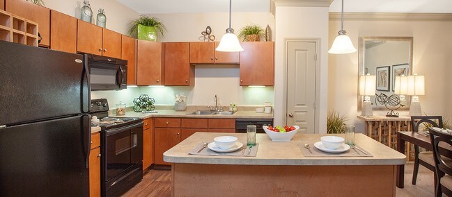 MAA Fall Creek - Apartments in Humble, TX | Apartments.com