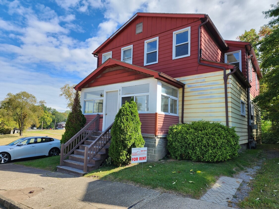 713 Emerson Ave Unit 715 Emerson Ave., Farrell, PA 16121 - Apartments ...