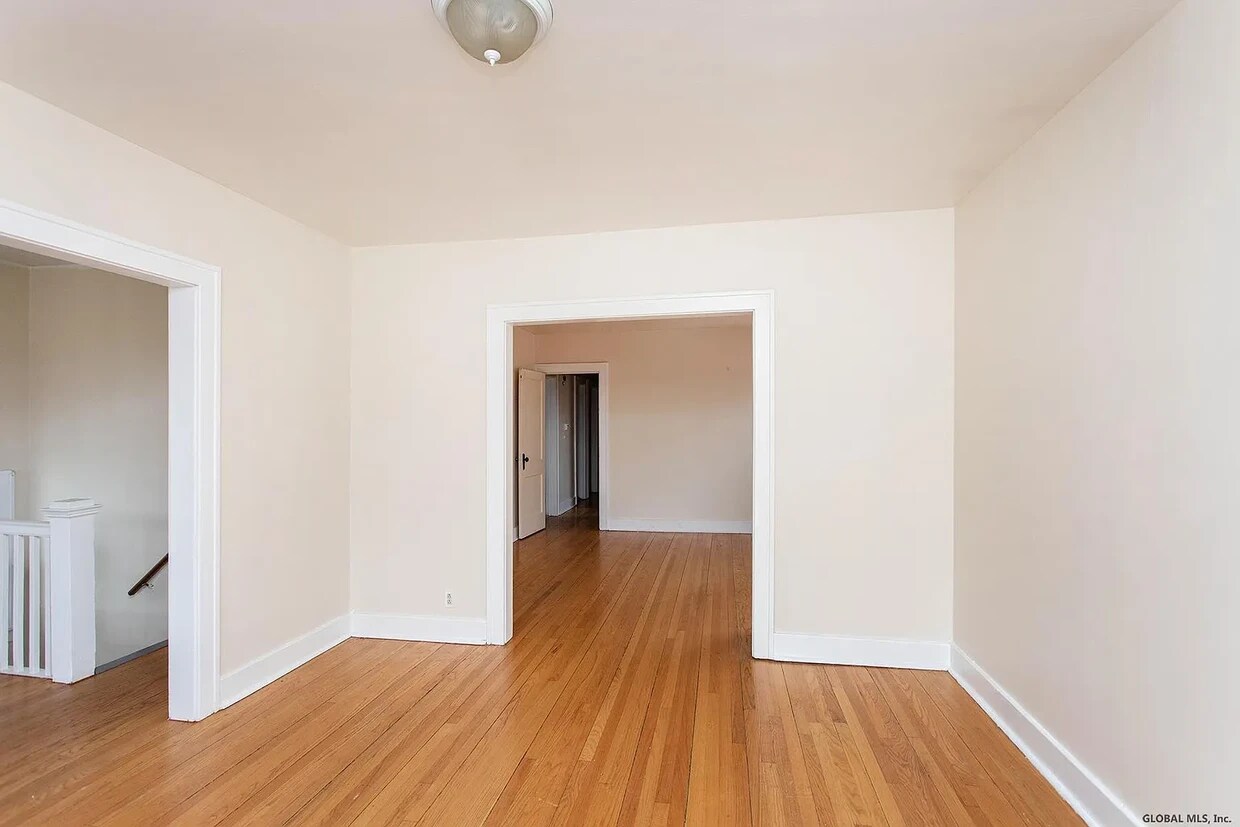 616 Mercer St Unit 2, Albany, NY 12208 - 616 Mercer St Albany, NY 12208 ...