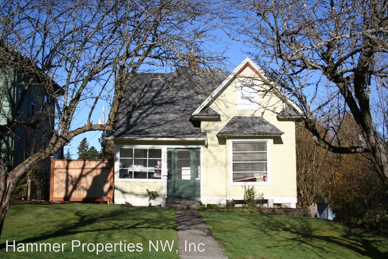 1009 Mason St, Bellingham, WA 98225 - House Rental in Bellingham, WA ...
