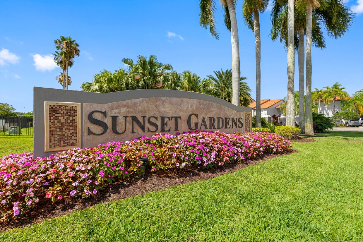 Sunset Gardens - 7400 Sw 107th Ave Miami, FL 33173 | Apartments.com
