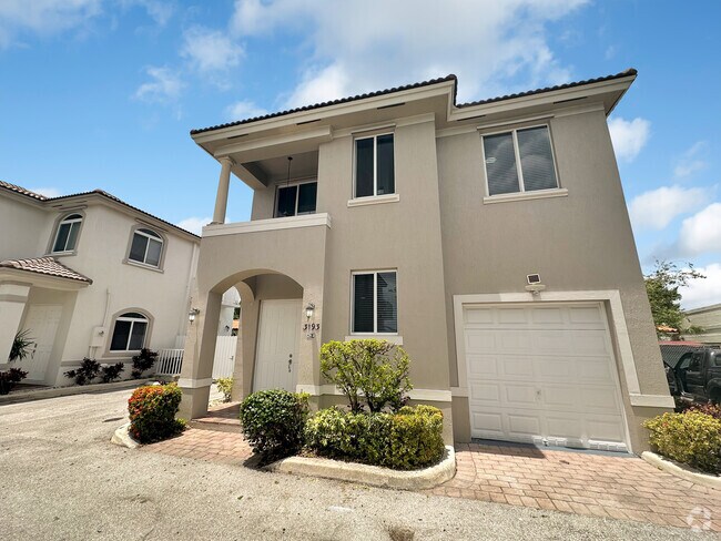 High View Apartments for Rent with Hardwood Floors - Miami, FL - 2 ...