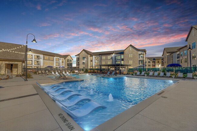 Ryon - Apartments in Richmond, TX | Apartments.com