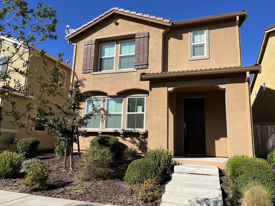 3081 Club Center Dr, Sacramento, CA 95835 - House Rental in Sacramento ...