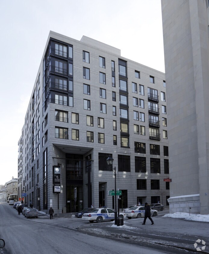 Complexe Chaussegros de Léry Apartments - 309-333 Notre-Dame E Montréal ...