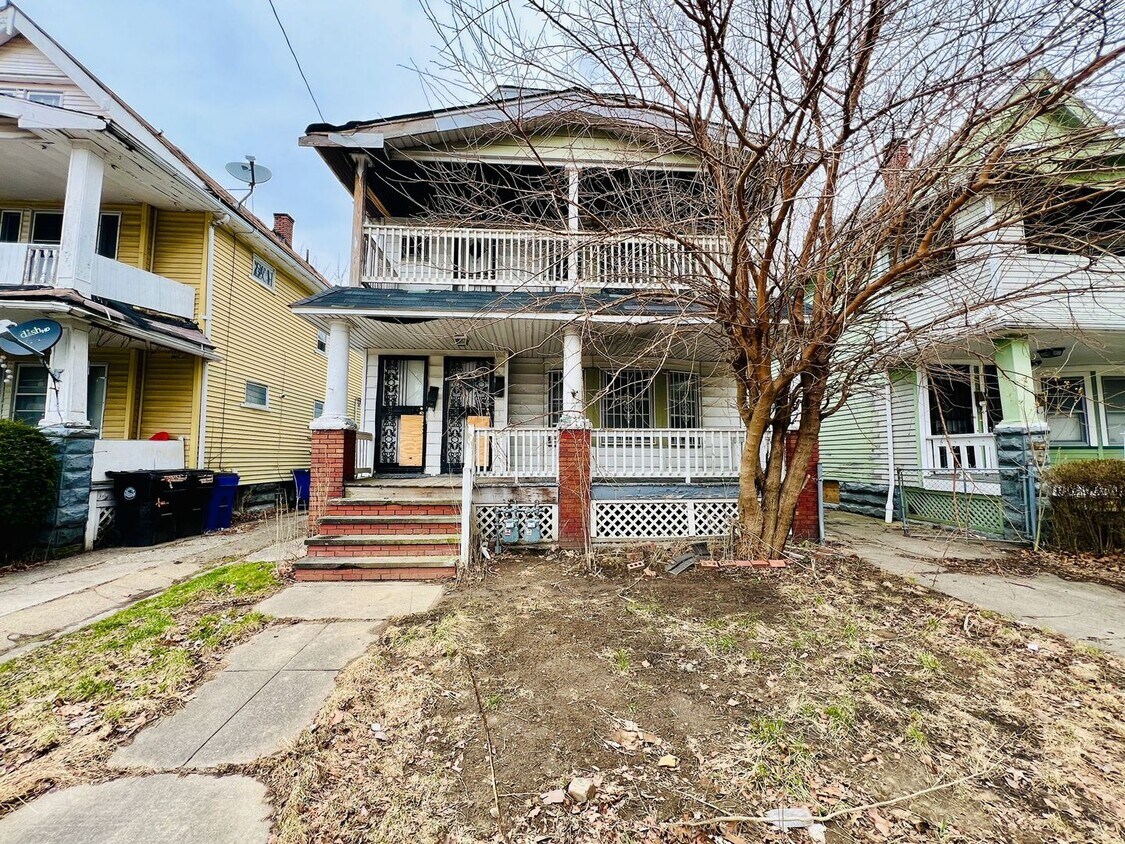 11449 Carolina Rd Unit Lower, Cleveland, OH 44108 - Room for Rent in ...