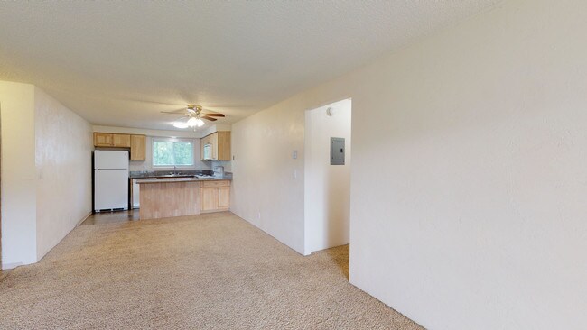 Chalet Apartments - Springfield, OR | Apartments.com