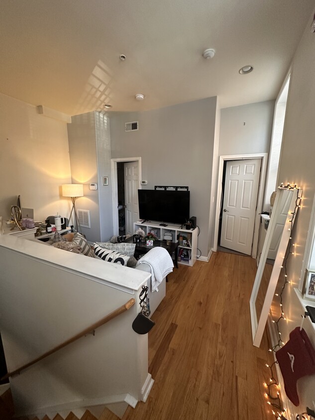 1027 N 4th St Unit A, Philadelphia, PA 19123 - Condo for Rent in ...