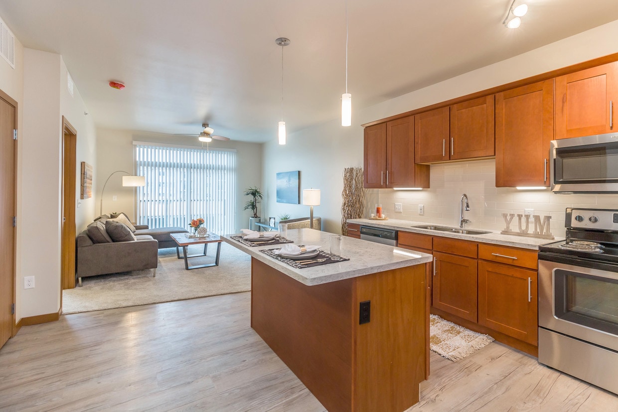 Spring Creek Luxury Living - 1601 E 77th St Sioux Falls, SD 57108 ...