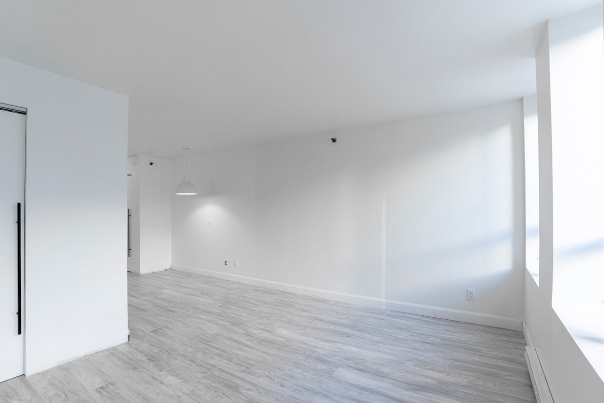 540 Boul Charest, Québec, QC G1K 8L1 Apartments - 540 Boul Charest ...