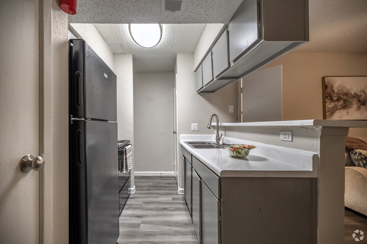 Avery Place - 13502 Northborough Dr Houston, TX 77067 | Apartments.com