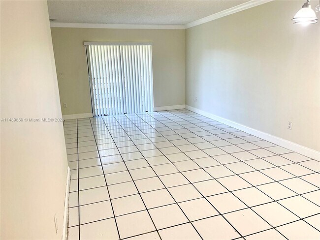 14923 SW 104th St Unit 2-203, Miami, FL 33196 - Room for Rent in Miami, FL | Apartments.com