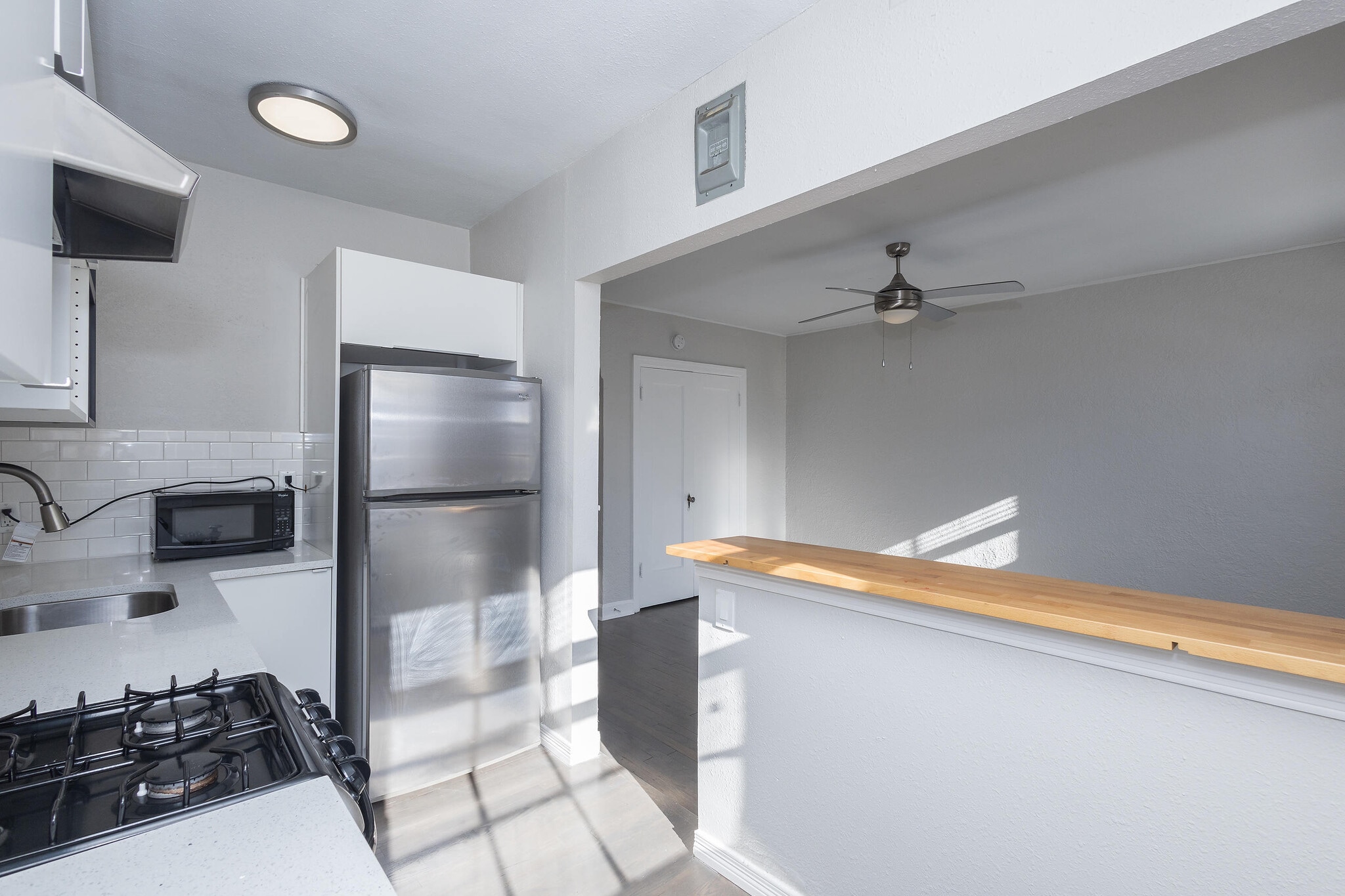 Robert Frost - 1001 N Sherman St Denver, CO 80203 | Apartments.com