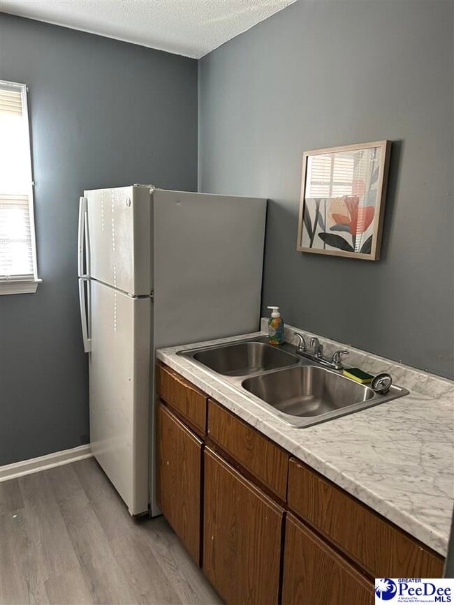 1017 E National Cemetery Rd, Florence, SC 29506 - Condo for Rent in ...