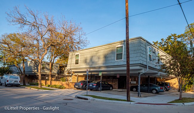 Gaslight Square - 604 W Main St Houston, TX - Apartments for Rent in ...