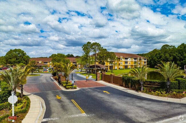 Compton Place - Apartments in Tampa, FL | Apartments.com