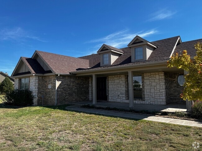 Homestead Ranches at Mescalero Park Apartments under $1,500 - Amarillo ...