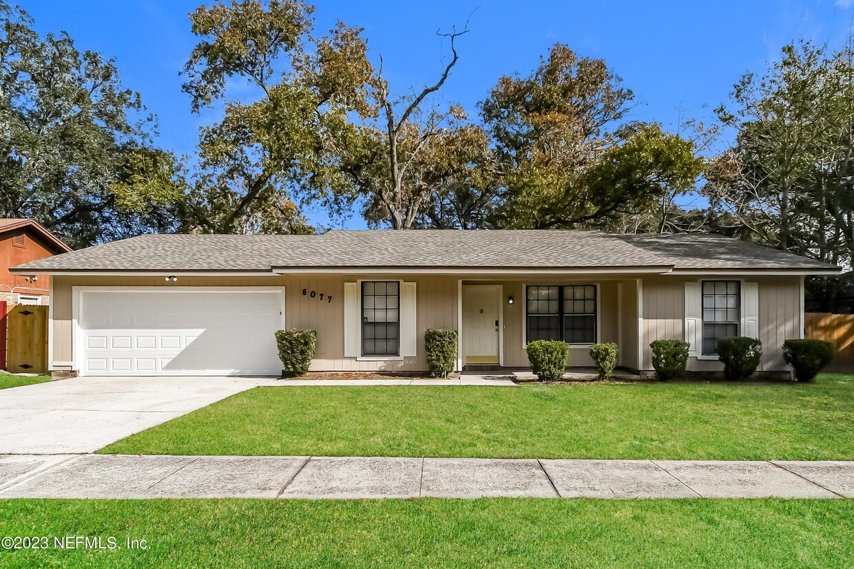 Houses For Rent 32244