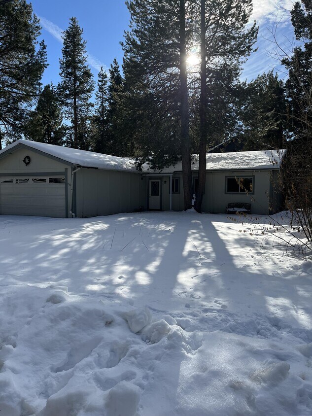 1968 Cherokee St, South Lake Tahoe, CA 96150 - House Rental in South ...