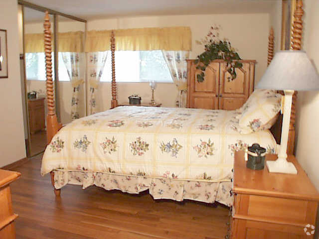 Park Ridge Commons Apartments - Des Plaines, IL | Apartments.com