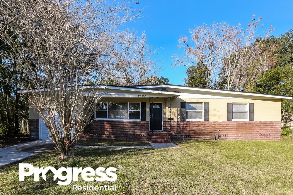 6563 Lenczyk Dr, Jacksonville, FL 32277 | Apartments.com