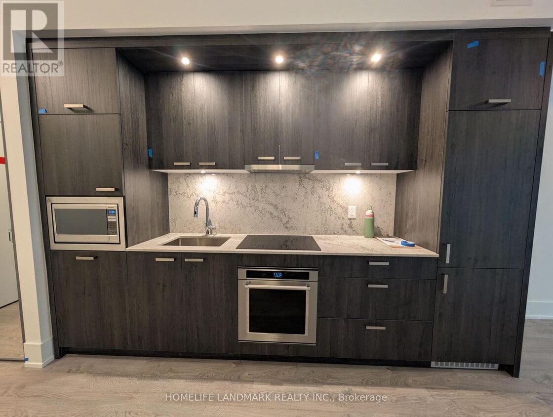 115 Denison Ave Unité 819, Toronto, ON M5T 0E6 - Appartement à Louer à ...