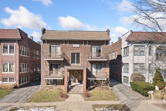 2773 Hampshire Rd Unit 7, Cleveland Heights, OH 44106 - Room for Rent ...